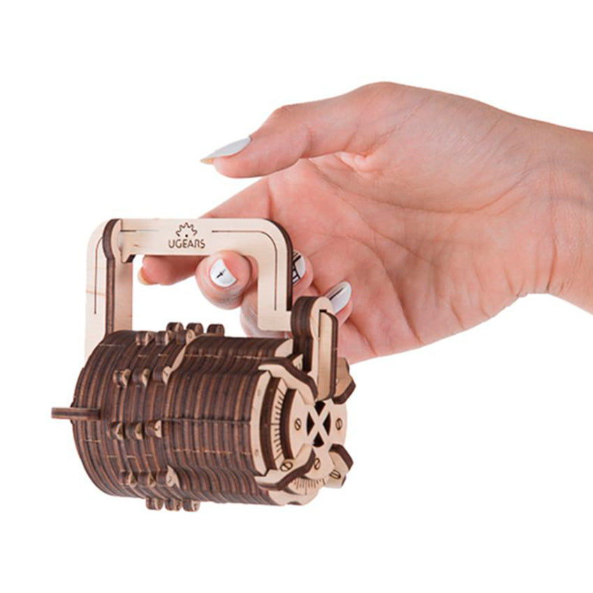 Wooden Combination Lock – Key Enigma